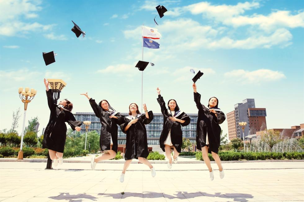 新乡医学院三全学院-VATUU为途教学信息服务平台